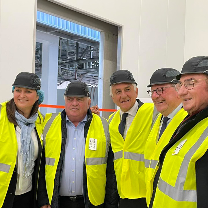 Le groupe Le Duff investit 100M€ à Falaise et créer des emplois avec ...